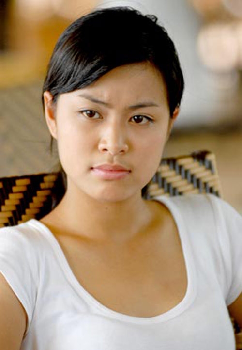 Cờ nhíp của Hoàng Thùy Linh năm tháng ấy, xem lại vẫn s:ửn:g s:ố:t ...